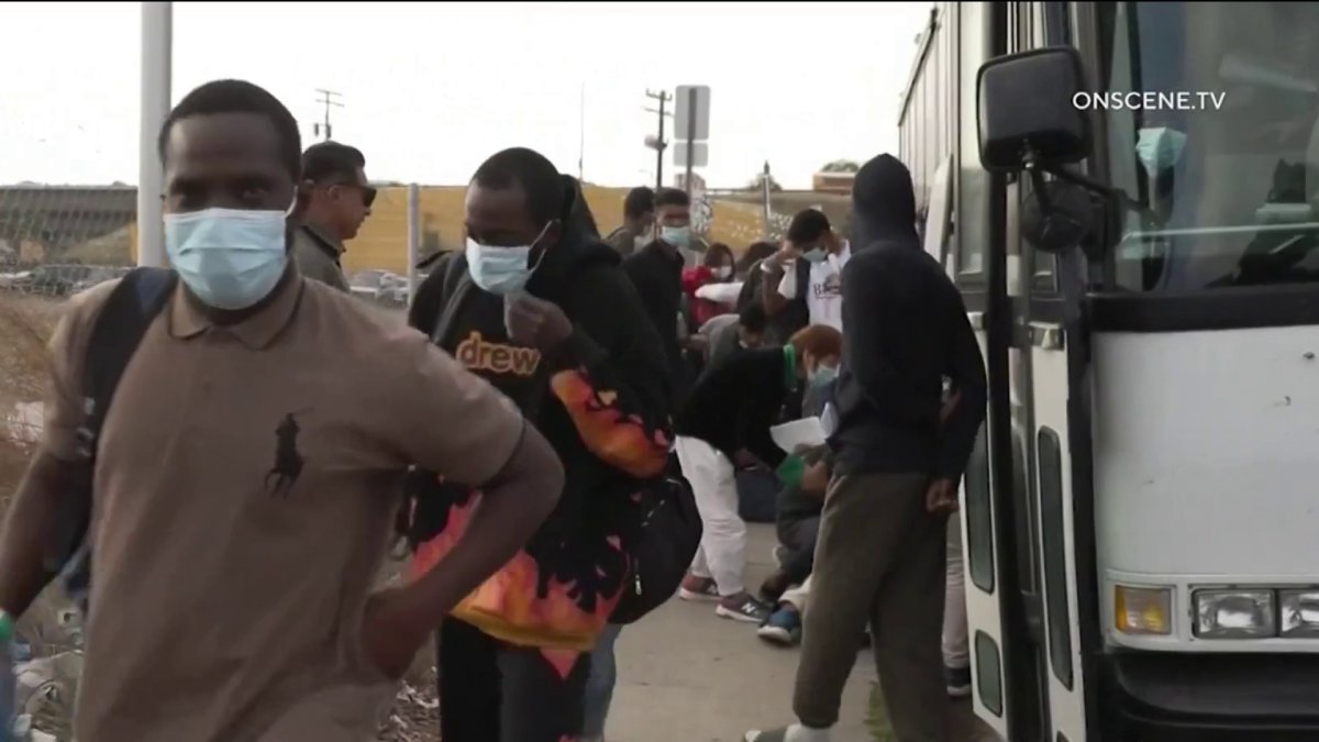 Nueva ola de inmigrantes llegó a la frontera de California – Telemundo ...