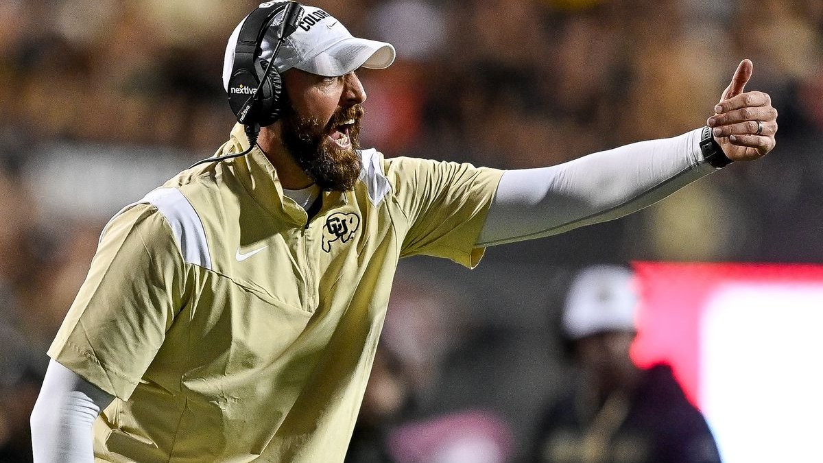 SDSU contrata a Sean Lewis como entrenador de fútbol de los Aztecas ...