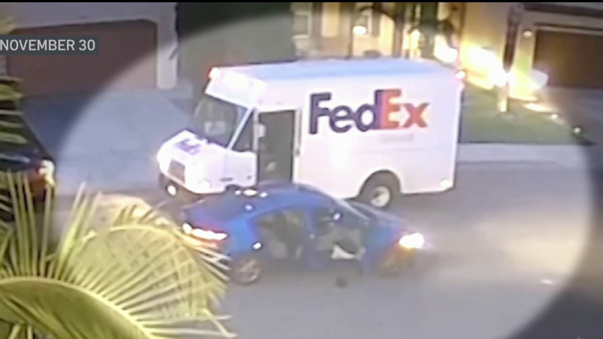 Video: robo en camión de FedEx en San Diego, California – Telemundo San Diego (20)