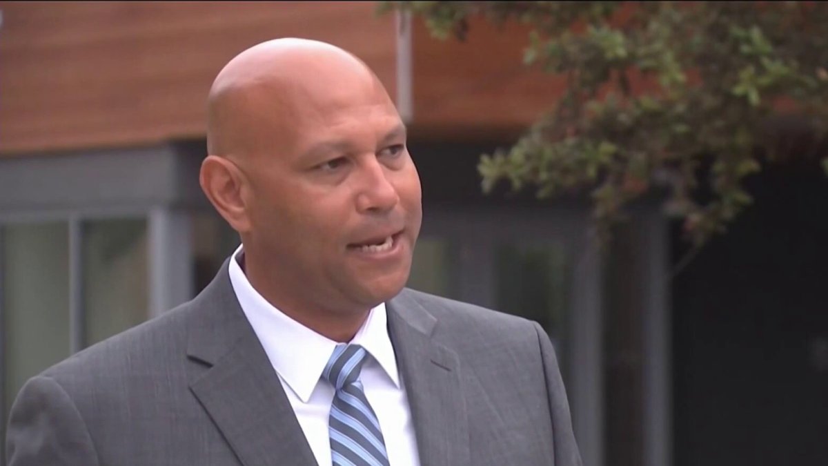 Continúa investigación contra el superintendente Lamont Jackson ...