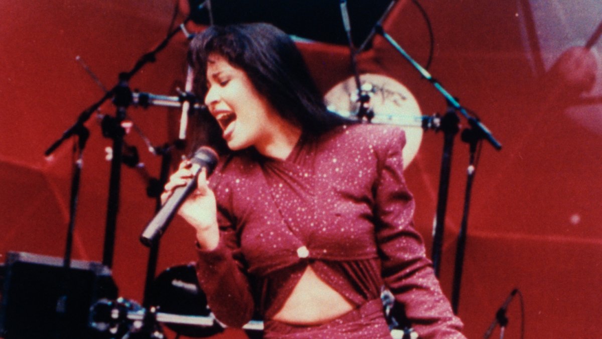 Nueva exhibición sobre Selena Quintanilla abre en California ...