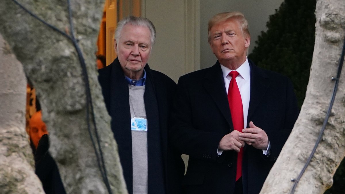 Jon Voight se reunió con Donald Trump – Telemundo San Diego (20)