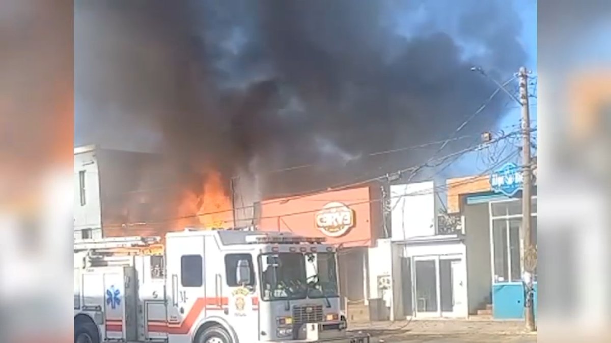 Incendio destruye el restaurante “El Barco” en Playas de Tijuana ...